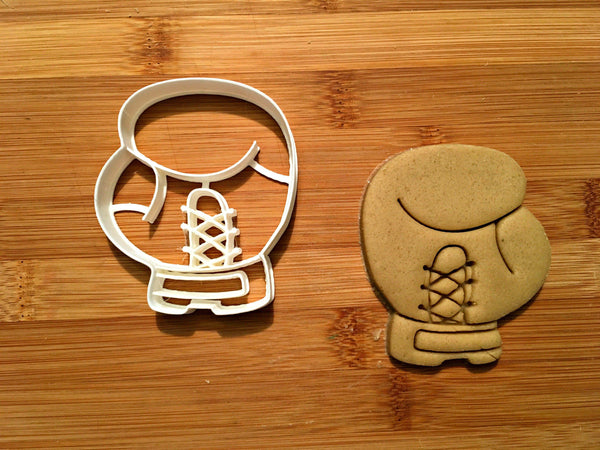 Boxing Glove Cookie Cutter/Dishwasher Safe | Sweet Prints Inc.